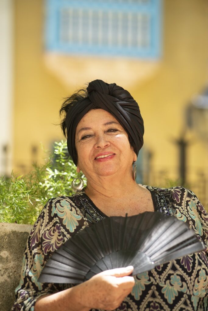 Isabel Bustos, manías para reinventarse - Cubaescena
